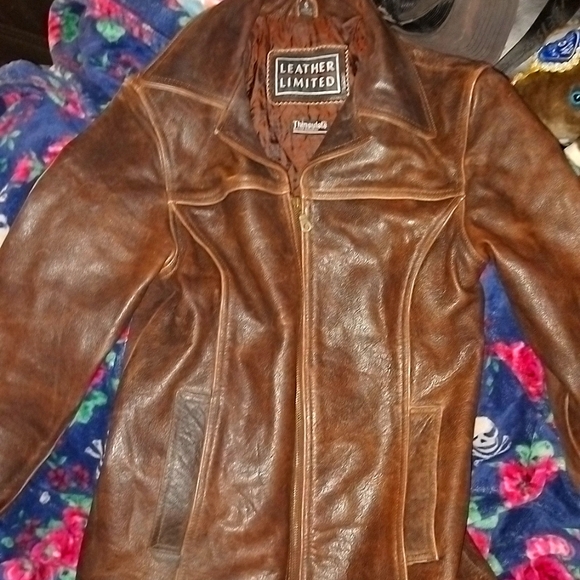 Leather Limited | Jackets & Coats | Vintage 8s Sm Leather Limited Real ...